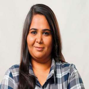 Sumukhi Suresh Birthday, Real Name, Age, Weight, Height, Family, Facts ...