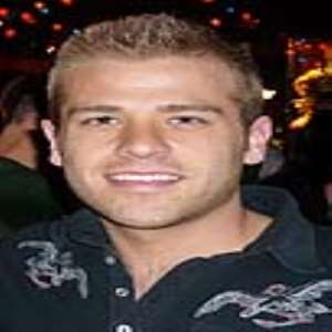 Scott Evans Birthday, Real Name, Age, Weight, Height, Family, Facts ...