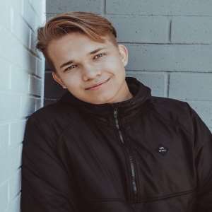 Trey Nelson Birthday, Real Name, Age, Weight, Height, Family, Facts ...