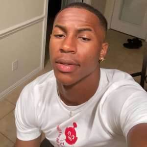 Evan Stewart Birthday, Real Name, Age, Weight, Height, Family, Facts ...