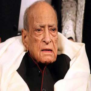 A.K. Hangal Birthday, Real Name, Age, Weight, Height, Family, Facts ...