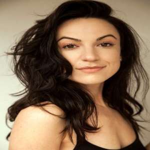 Alexandra Nicole Hulme Birthday, Real Name, Age, Weight, Height, Family ...