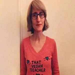 That Vegan Teacher Birthday, Real Name, Age, Weight, Height, Family ...