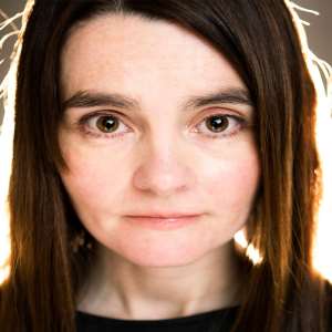 Shirley Henderson Birthday, Real Name, Age, Weight, Height, Family ...