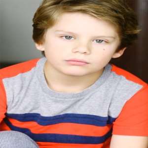 Maxwell Simkins Birthday, Real Name, Age, Weight, Height, Family, Facts ...