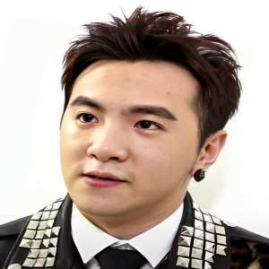Ian Fang Birthday, Real Name, Age, Weight, Height, Family, Facts ...