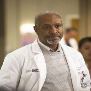 James Pickens Jr Birthday, Real Name, Age, Weight, Height, Family ...