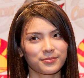 Sayaka Akimoto Birthday, Real Name, Age, Weight, Height, Family, Facts ...