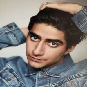 Viveik Kalra Birthday, Real Name, Age, Weight, Height, Family, Facts ...