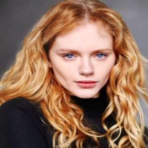 Emma Laird Birthday, Real Name, Age, Weight, Height, Family, Facts ...