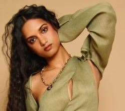 Amita Suman Birthday, Real Name, Age, Weight, Height, Family, Facts ...