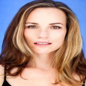 Regina Taufen Birthday, Real Name, Age, Weight, Height, Family, Facts ...