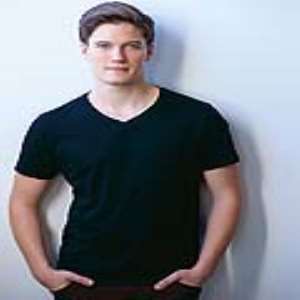 Justin Kelly Birthday, Real Name, Age, Weight, Height, Family, Facts ...