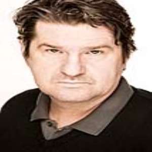Stuart McQuarrie Birthday, Real Name, Age, Weight, Height, Family ...