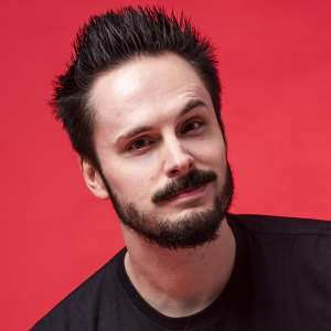 Liam Edwards Birthday, Real Name, Age, Weight, Height, Family, Facts ...