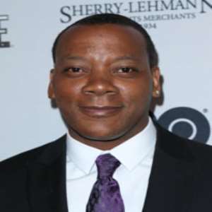 Erik LaRay Harvey Birthday, Real Name, Age, Weight, Height, Family ...