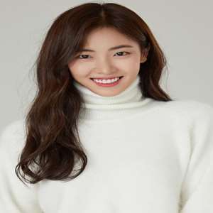Bae Da-bin Birthday, Real Name, Age, Weight, Height, Family, Facts ...