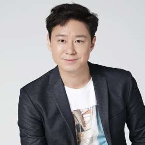Kim Young Pil Birthday, Real Name, Age, Weight, Height, Family, Facts ...