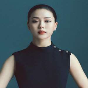 Go Min-si Birthday, Real Name, Age, Weight, Height, Family, Facts ...