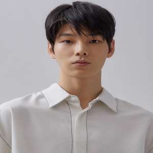 Baek Jae-woo Birthday, Real Name, Age, Weight, Height, Family, Facts ...