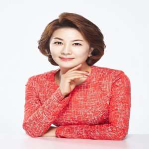 Kim Hye-seon Birthday, Real Name, Age, Weight, Height, Family, Facts ...