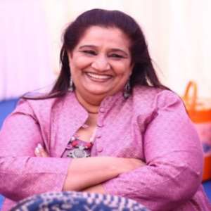 Seema Pahwa Birthday, Real Name, Age, Weight, Height, Family, Facts ...
