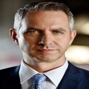 Doug Simpson Birthday, Real Name, Age, Weight, Height, Family, Facts ...