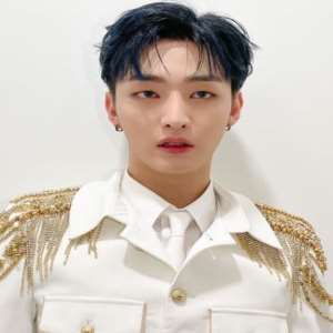 Yoon Ji sung Birthday, Real Name, Age, Weight, Height, Family, Facts ...