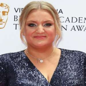 Daisy May Cooper Birthday, Real Name, Age, Weight, Height, Family ...