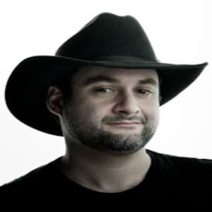 Dave Filoni Birthday, Real Name, Age, Weight, Height, Family, Facts ...
