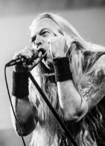 Karl Willetts Birthday, Real Name, Age, Weight, Height, Family, Facts ...