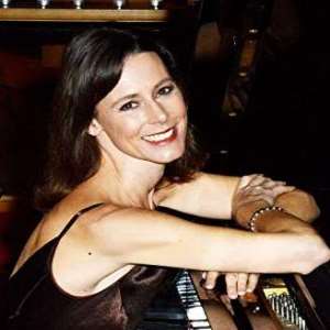 Juliet Howland Birthday, Real Name, Age, Weight, Height, Family, Facts ...