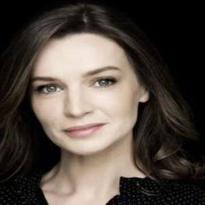 Catherine Walker (actor) Birthday, Real Name, Age, Weight, Height ...