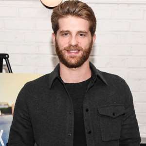 Jonah Platt Birthday, Real Name, Age, Weight, Height, Family, Facts ...
