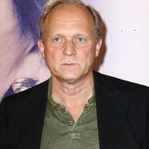 Ulrich Tukur Birthday, Real Name, Age, Weight, Height, Family, Facts ...