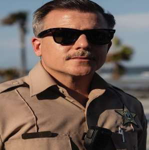 Cullen Moss Birthday, Real Name, Age, Weight, Height, Family, Facts ...