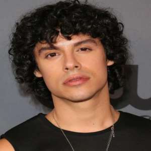 Jonny Beauchamp Birthday, Real Name, Age, Weight, Height, Family, Facts ...