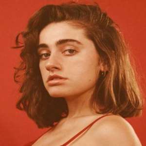 Rachel Sennott Birthday, Real Name, Age, Weight, Height, Family, Facts ...