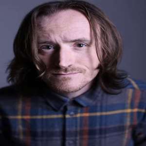 Ben Crompton Birthday, Real Name, Age, Weight, Height, Family, Facts ...