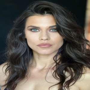 Ana Ularu Birthday, Real Name, Age, Weight, Height, Family, Facts ...