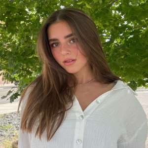 Avia Butler Birthday, Real Name, Age, Weight, Height, Family, Facts ...