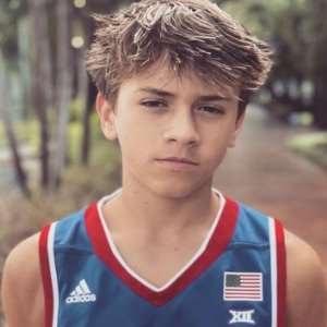 Tate LaBrant Birthday, Real Name, Age, Weight, Height, Family, Facts ...