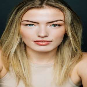 Charlotte Kavanagh Birthday, Real Name, Age, Weight, Height, Family ...