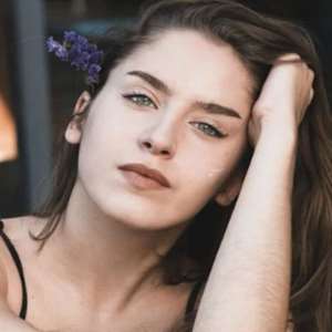 Antonia Bengoechea Birthday, Real Name, Age, Weight, Height, Family ...