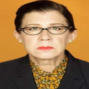 Maggie Carney Birthday, Real Name, Age, Weight, Height, Family, Facts ...