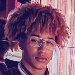 AYD (YouTuber) Birthday, Real Name, Age, Weight, Height, Family, Facts ...