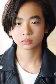 Dylan Henry Lau Birthday, Real Name, Age, Weight, Height, Family, Facts ...