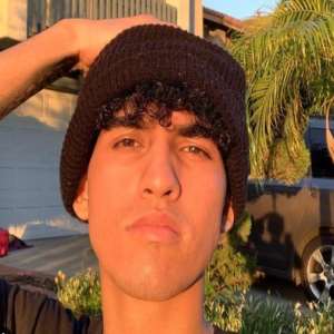 Anthony Vargas Birthday, Real Name, Age, Weight, Height, Family, Facts ...