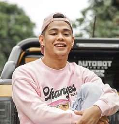 Von Ordona Birthday, Real Name, Age, Weight, Height, Family, Facts ...