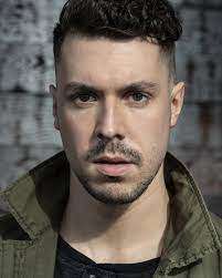 Ethan Trace Birthday, Real Name, Age, Weight, Height, Family, Facts ...